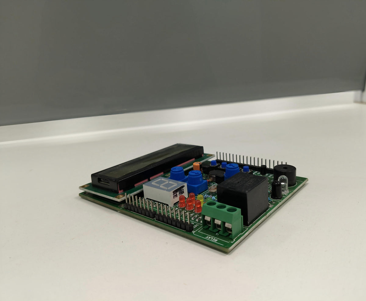 Embedded Learner UNO Kit – Version 2 Board – Moonpreneur
